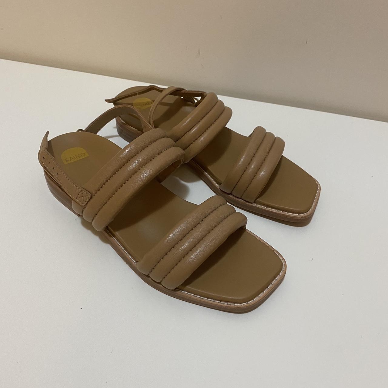 Bared Scaup tan leather sandals size 36 Never been... - Depop