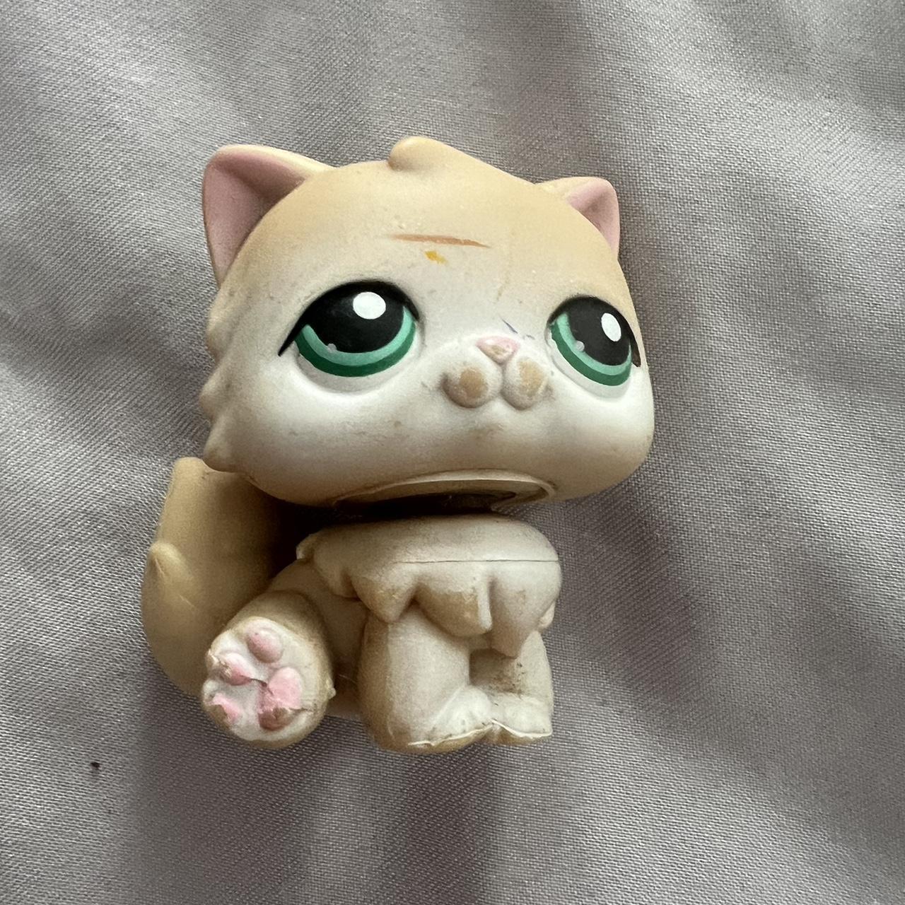 Littlest pet shop Persian cat Authentic Few... - Depop