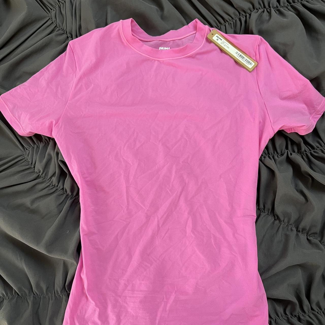 skims fits everybody t-shirt, neon orchid, xs super... - Depop