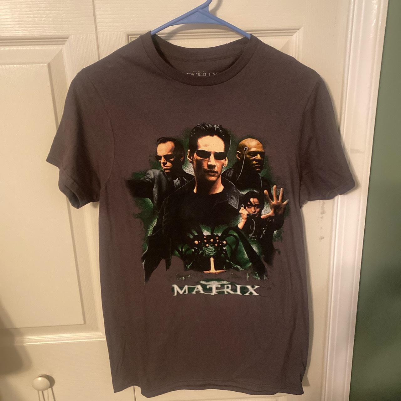 Matrix streetwear tee, only worn once or twice, mint... - Depop