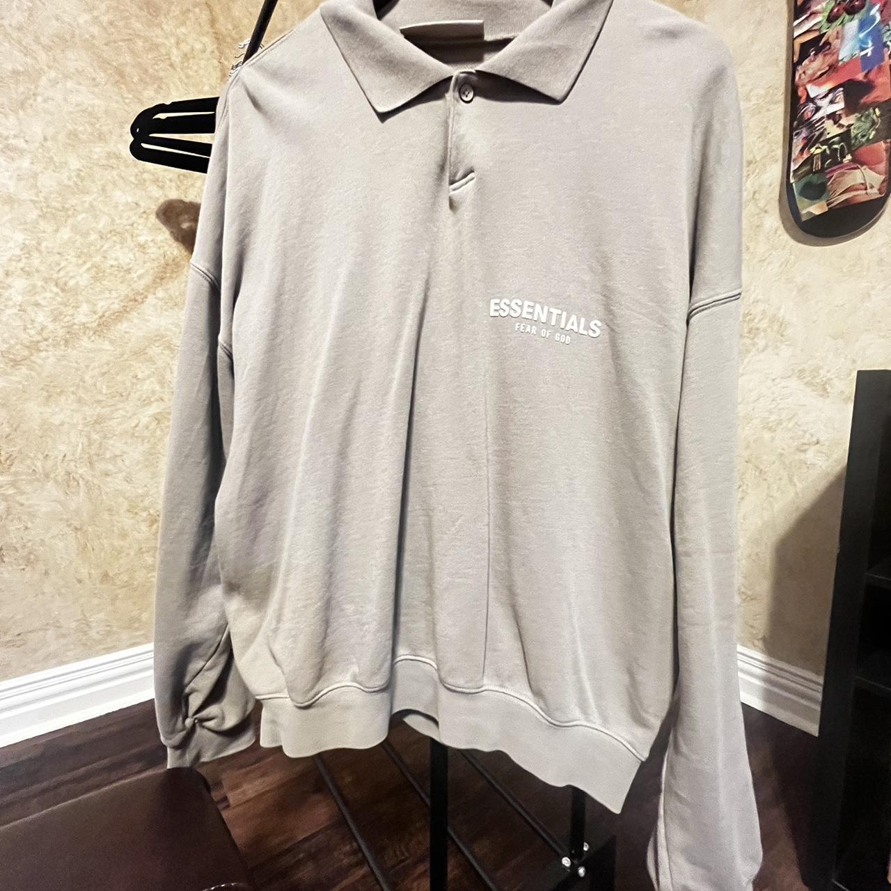 Essentials heavy weight - Depop