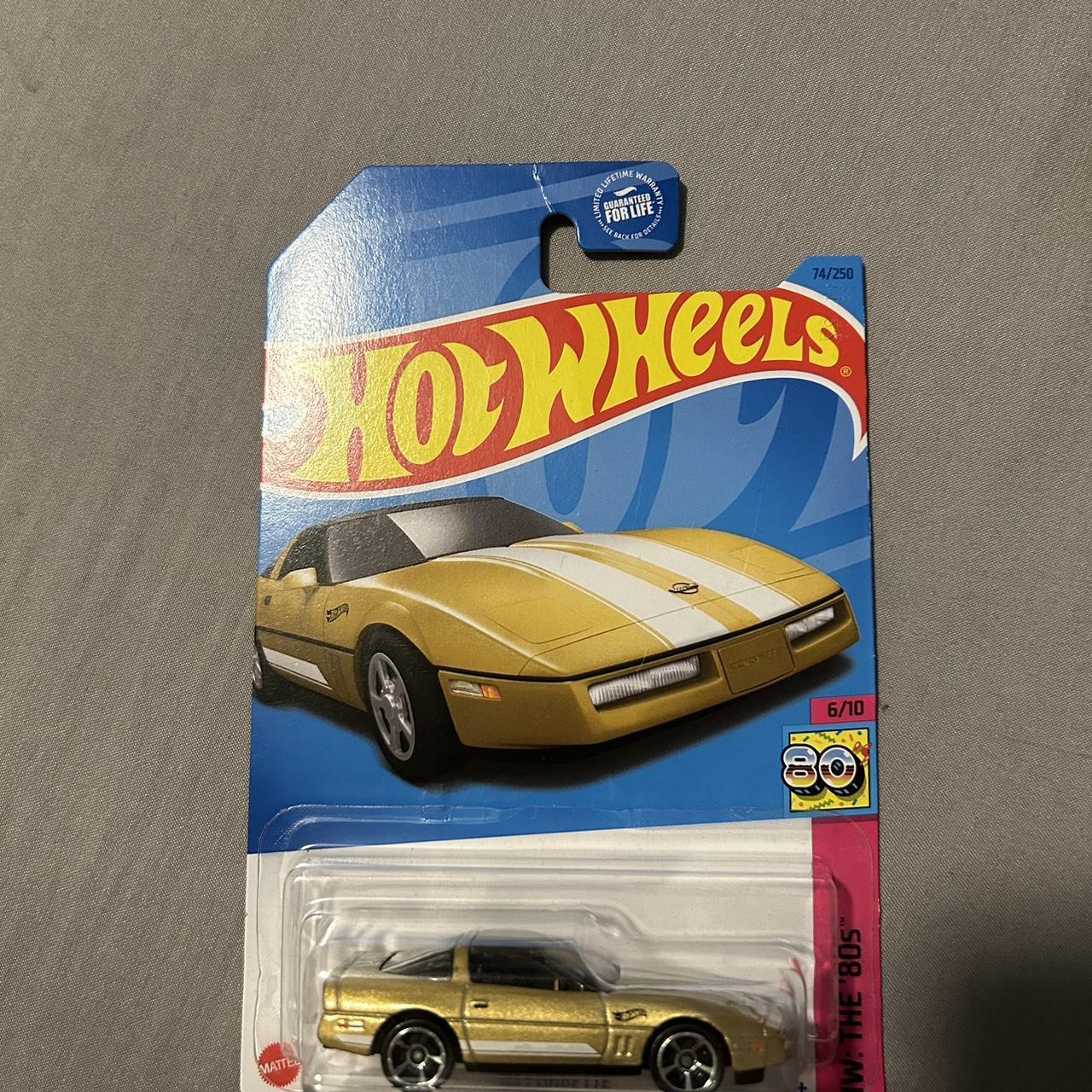 84' Corvette hot wheels - Depop