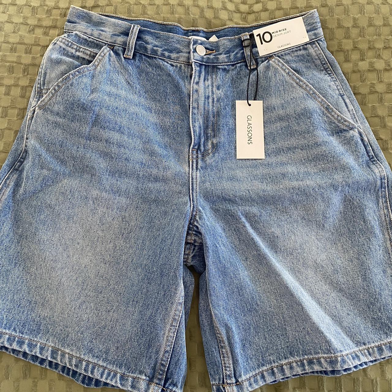 glassons mid rise denim jort - Depop