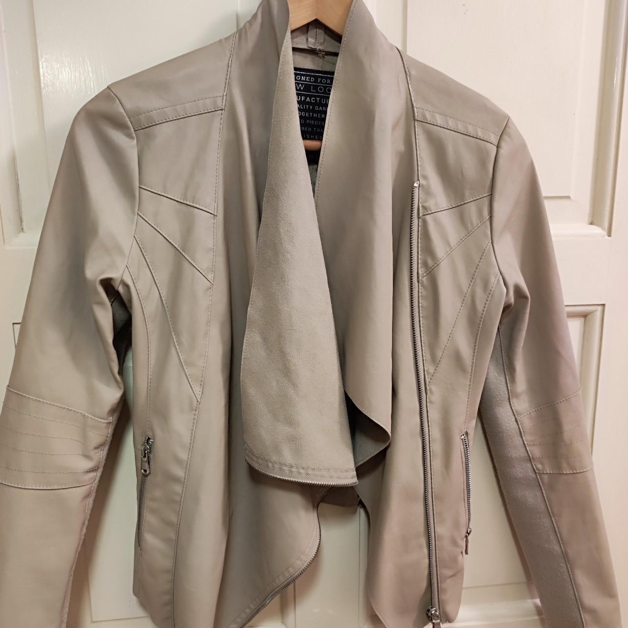 New Look Women's Cream Jacket | Depop