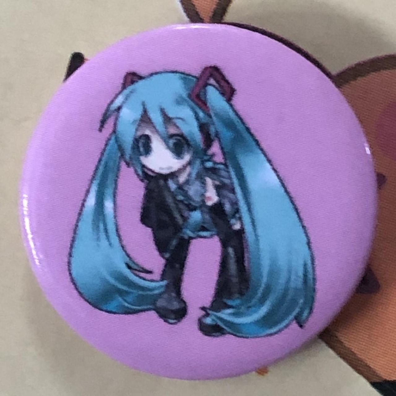 Hatsune miku vocaloid pin badge Size shown... - Depop