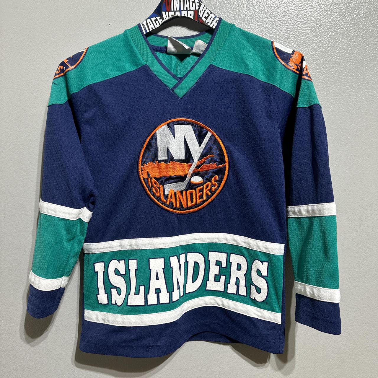 Vintage New York Islanders NHL hockey Jersey Size... - Depop
