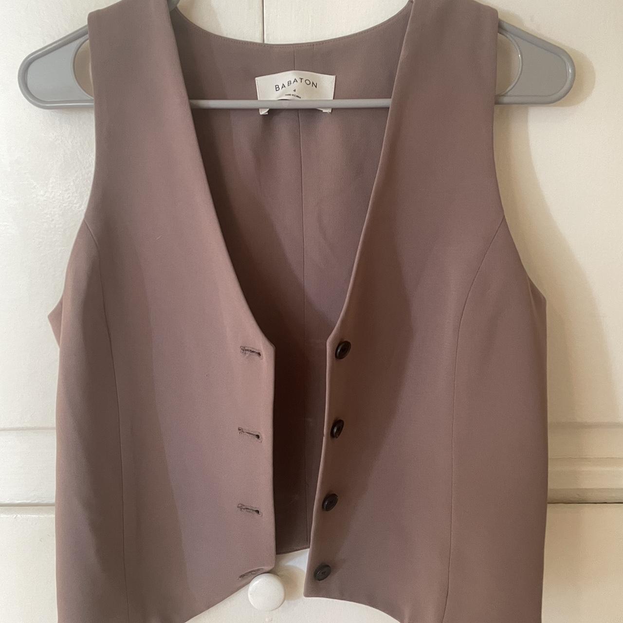 Artizia Taupe Vest Never worn Size 4 - Depop