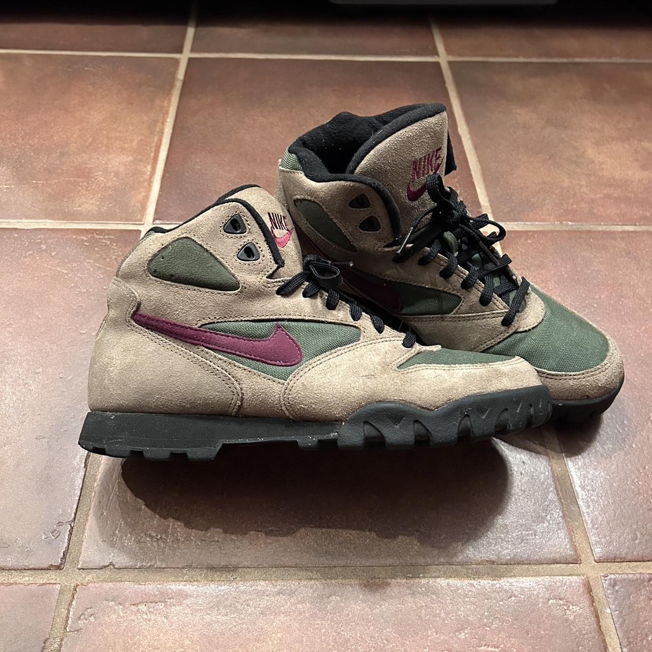 Vintage 90s Women’s Nike Caldera Plus ACG Hiking... - Depop