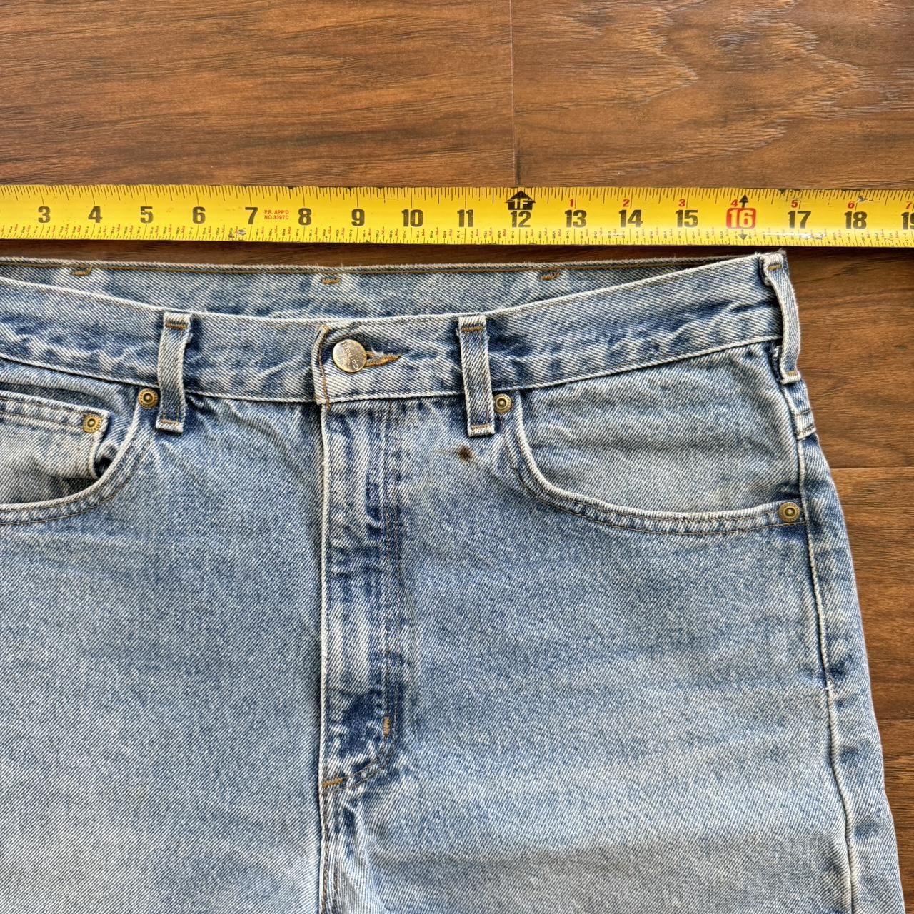 Vintage cutoff Carhartt jorts • fits a 33, 6ft for... - Depop