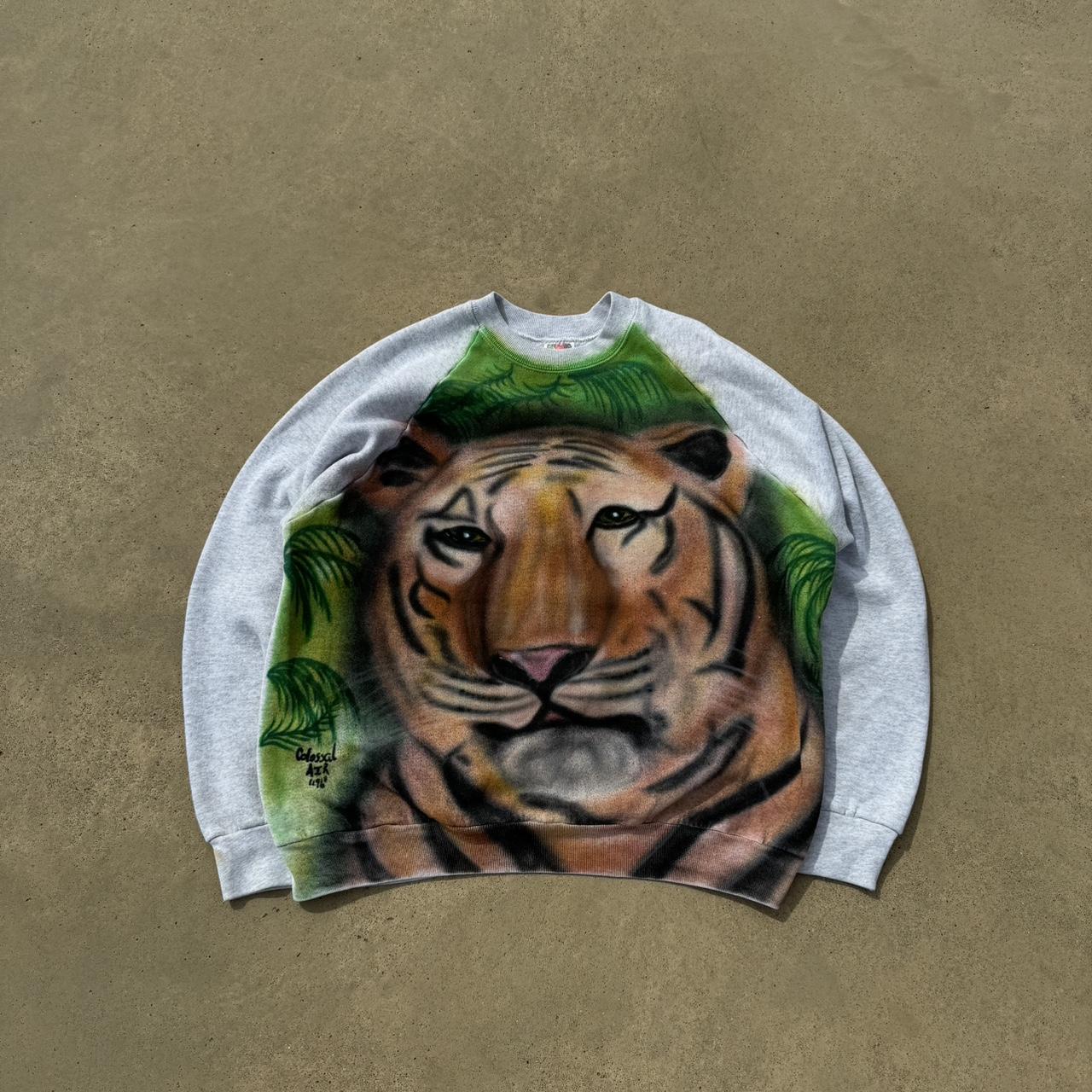 Vintage 90’s tiger sweater • size large, measures... - Depop