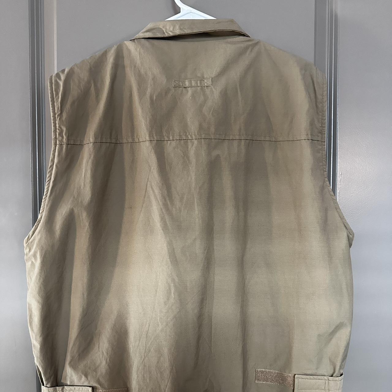 Expeditions Tan Utility Workwear Vest Size: L - Depop