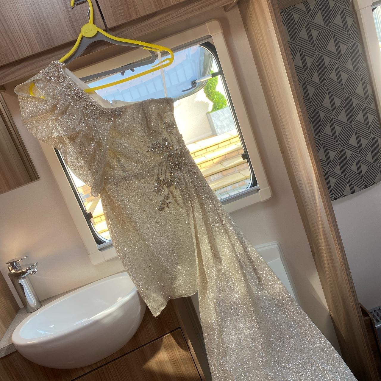 Mark melia silver glitter material matching head... - Depop