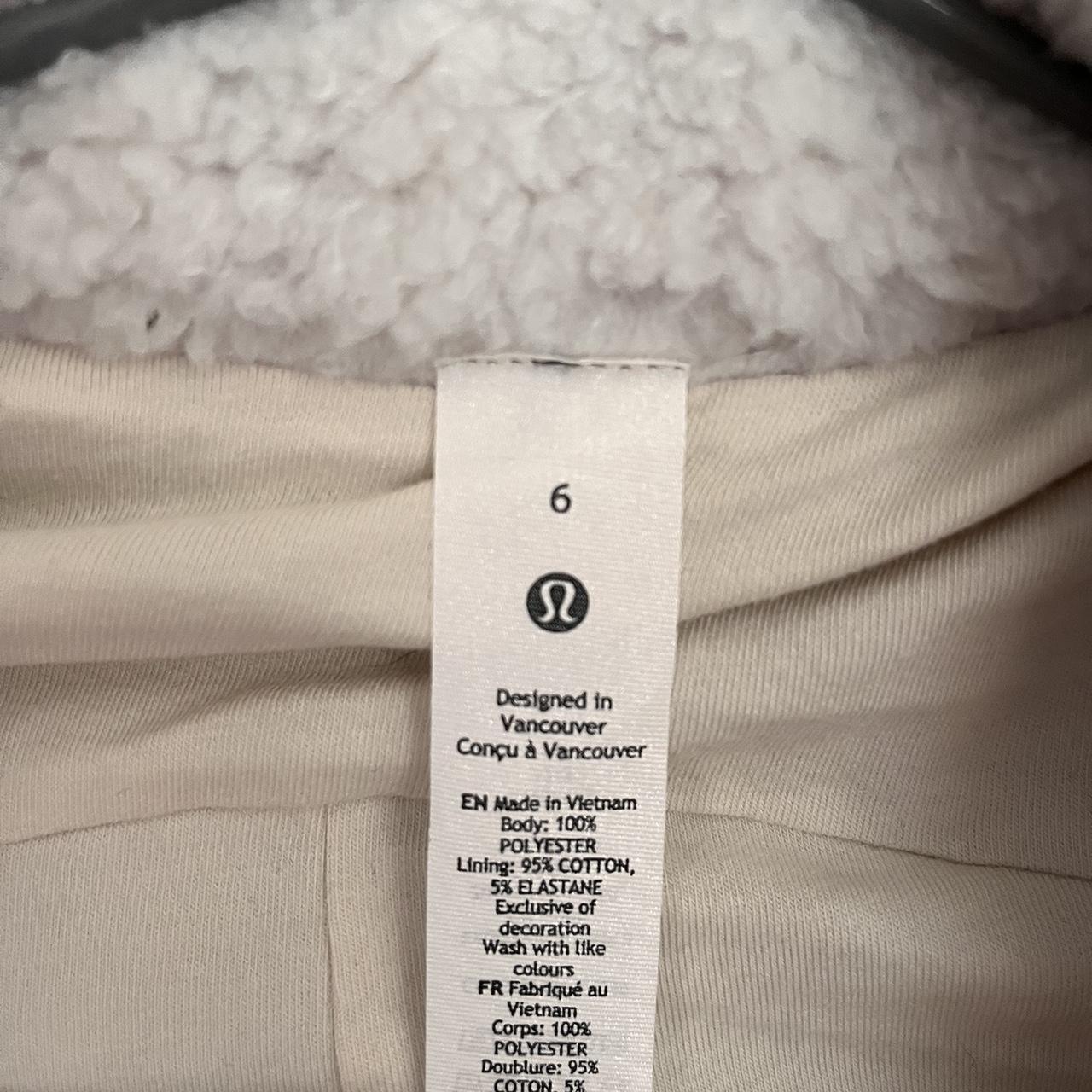 Lululemon Sherpa Cinch-able Zip up Brand new with... - Depop