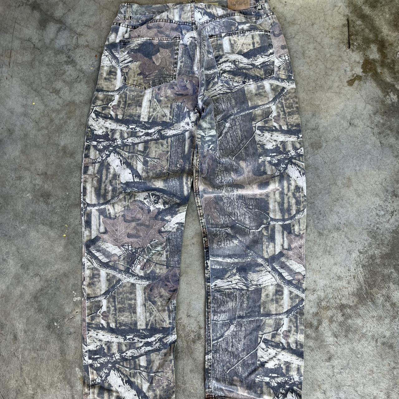 Vintage Realtree camo pants 33 X 30 - Depop