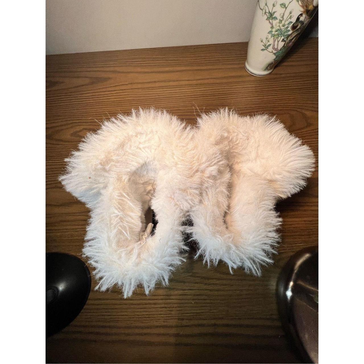 Super cute, juicy couture pink sparkly furry boots.... - Depop