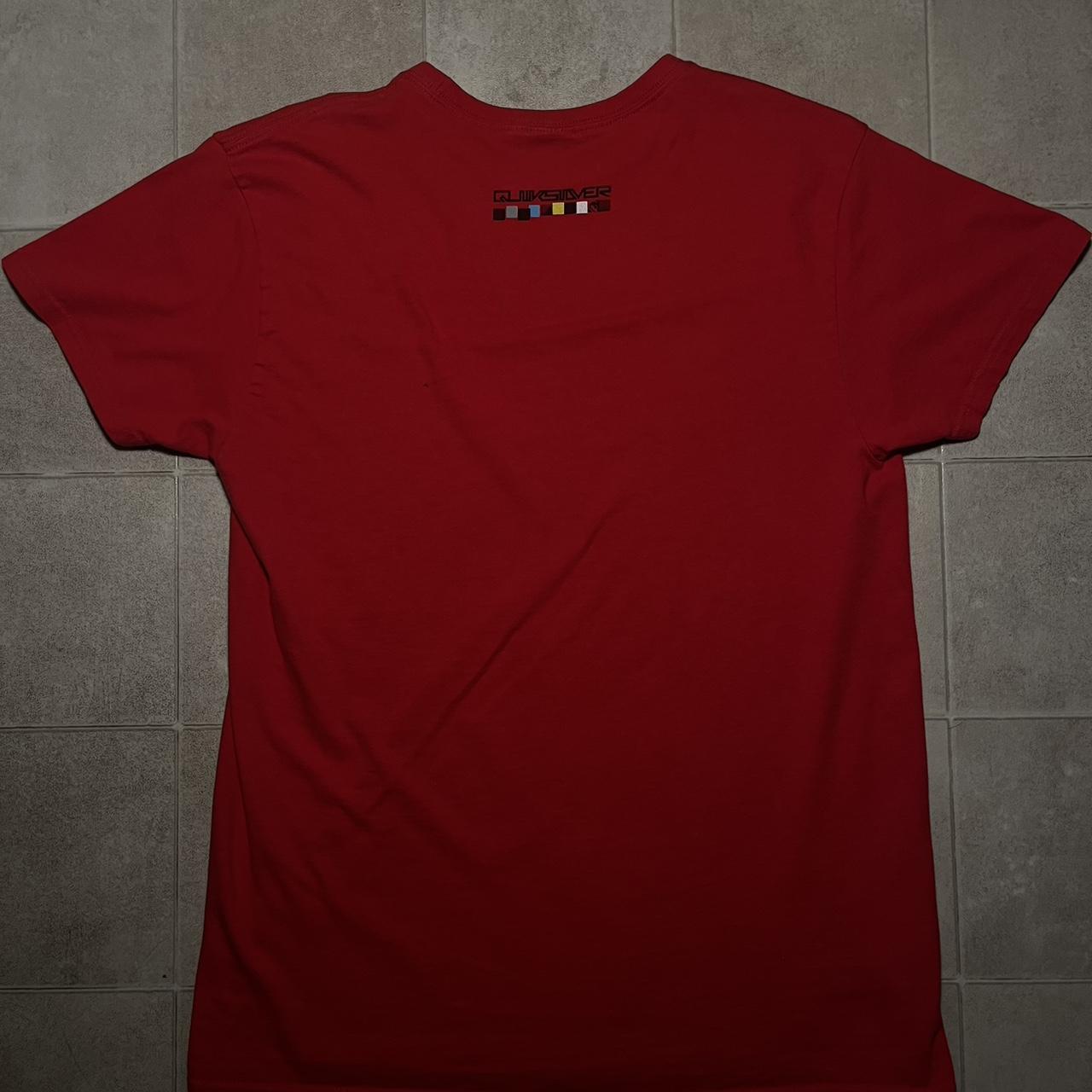 Retro red quicksilver large shirt - Depop