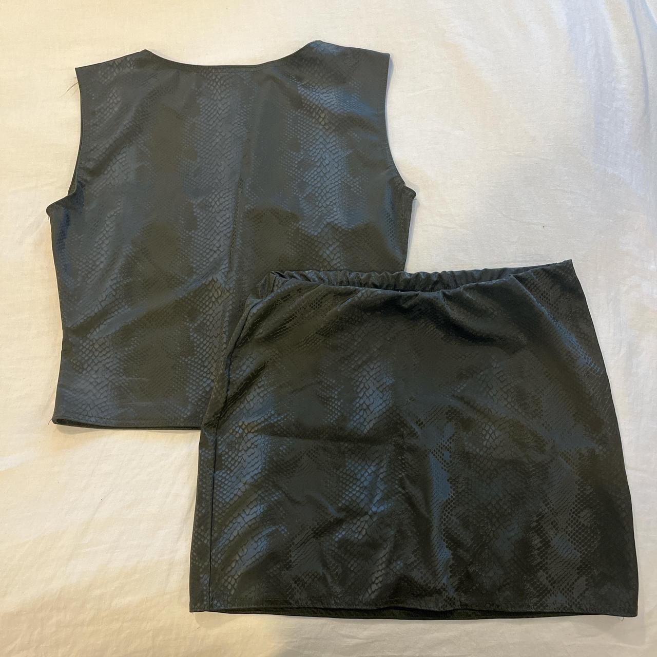 Dark green Faux leather snake skin set - Depop