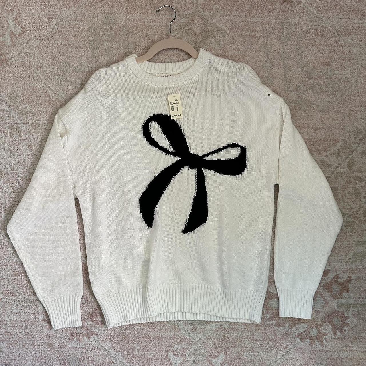 Aeropostale oversized bow crew neck Size: xs - Depop