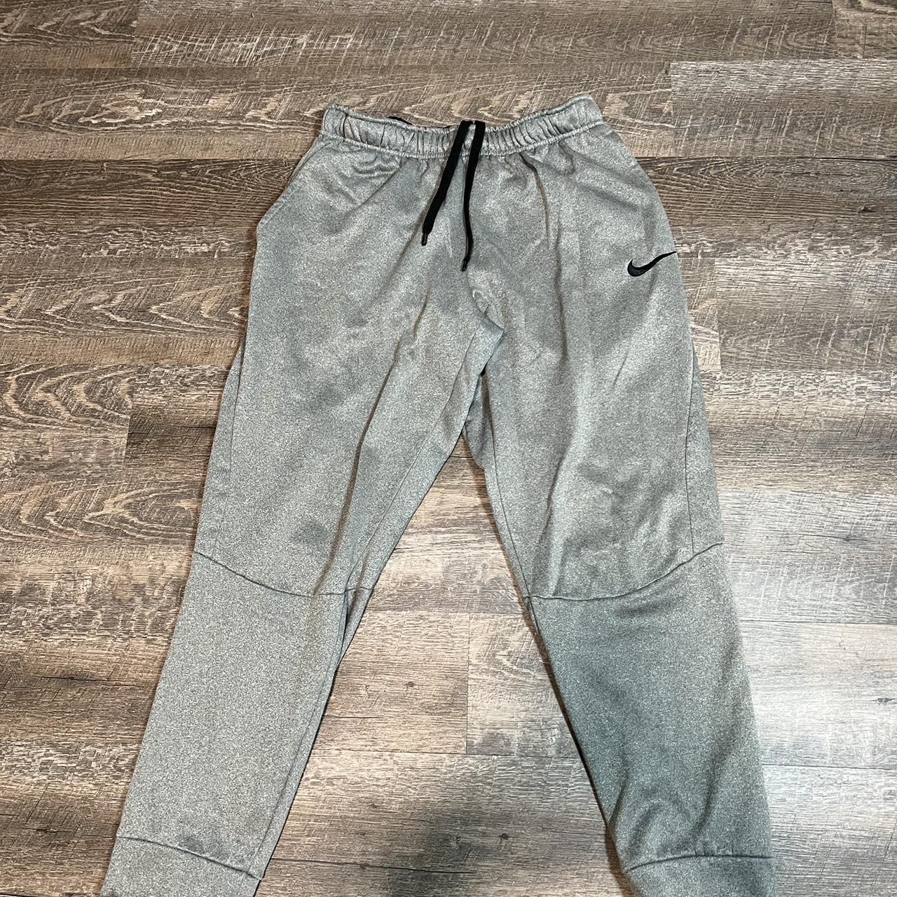 Grey Nike sweatpants - Depop