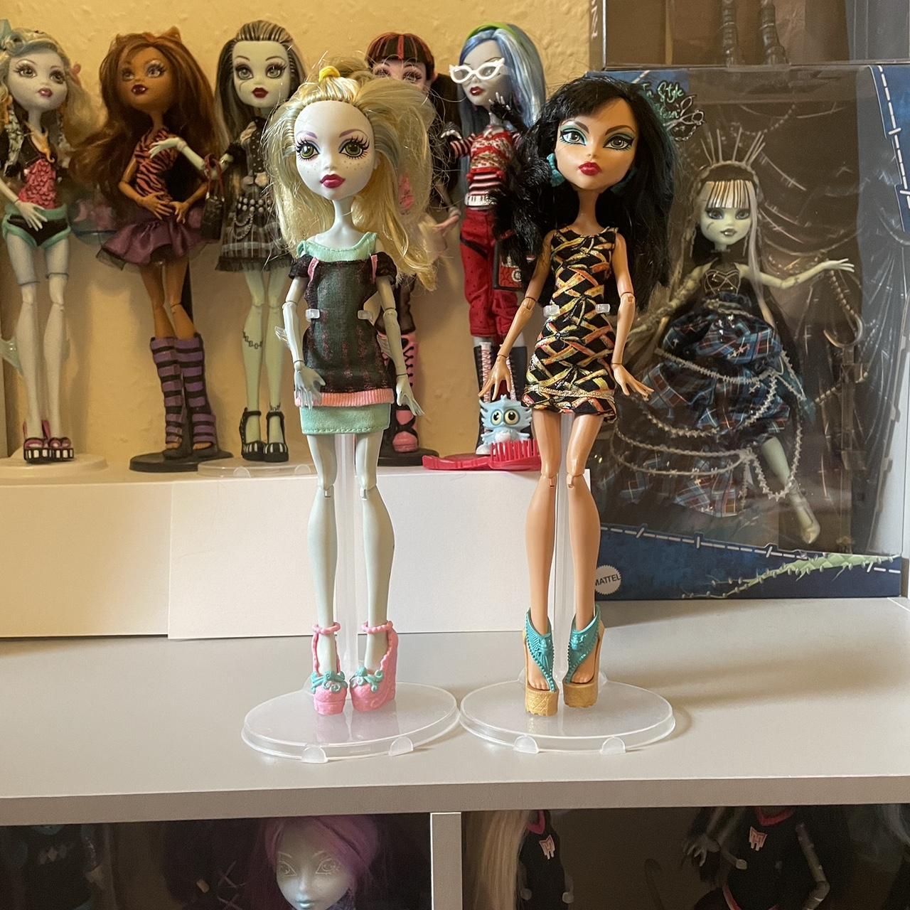 Monster High Scaris Lagoona and Cleo 2 Pack STANDS... | Depop
