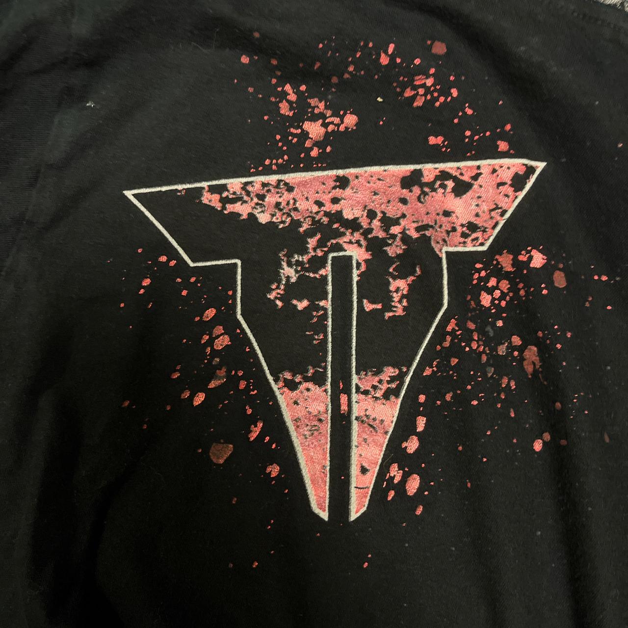 XL Throwdown shirt, brand new condition, no flaws - Depop