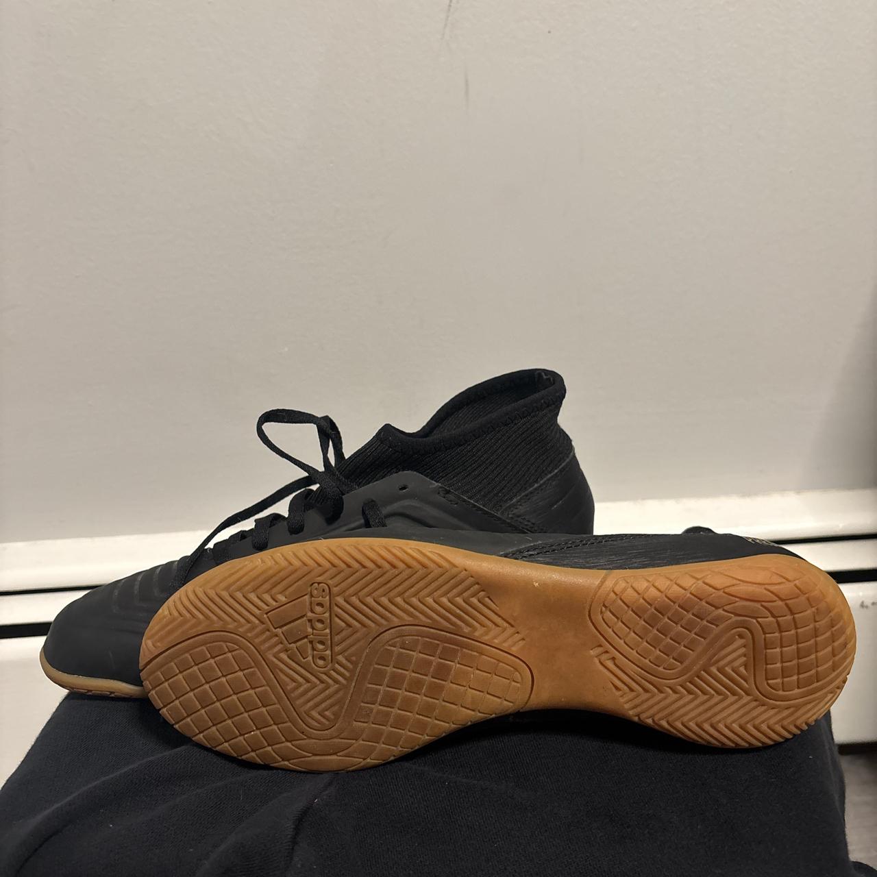 Adidas Soccer Indoors Black Predators Size 6 youth | Depop