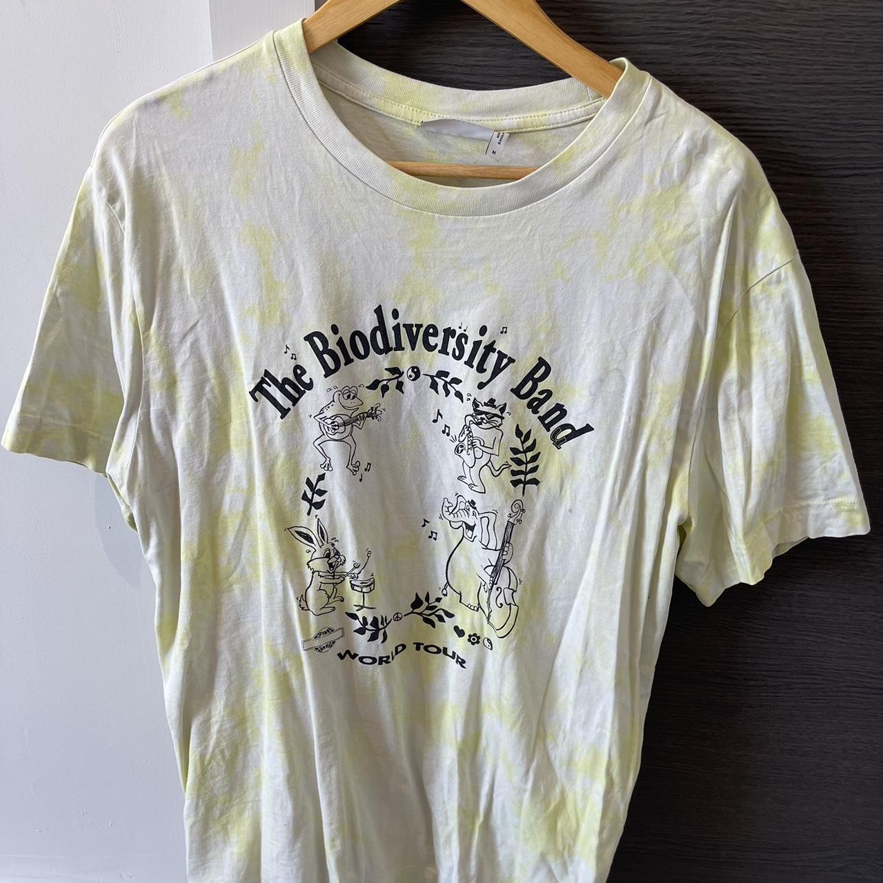 Weekday T-shirt Loose fit - Depop