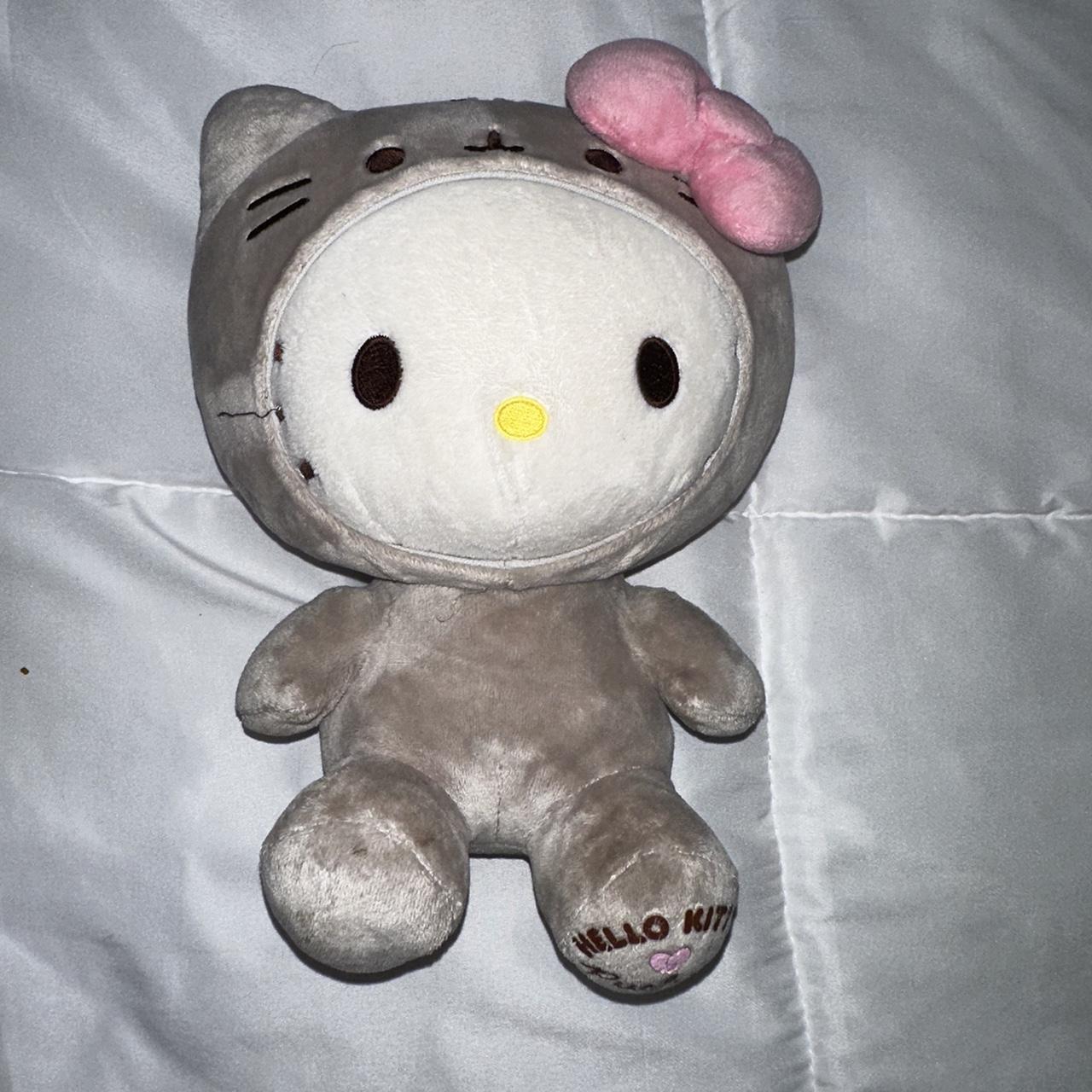stuffed hello kitty 🩷 im not rlly ready to let go... - Depop