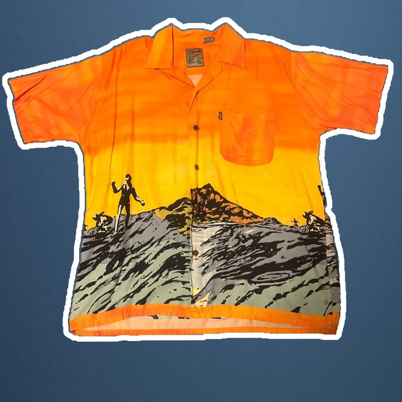 Vintage Pineapple Connection Hawaiian style Button... - Depop