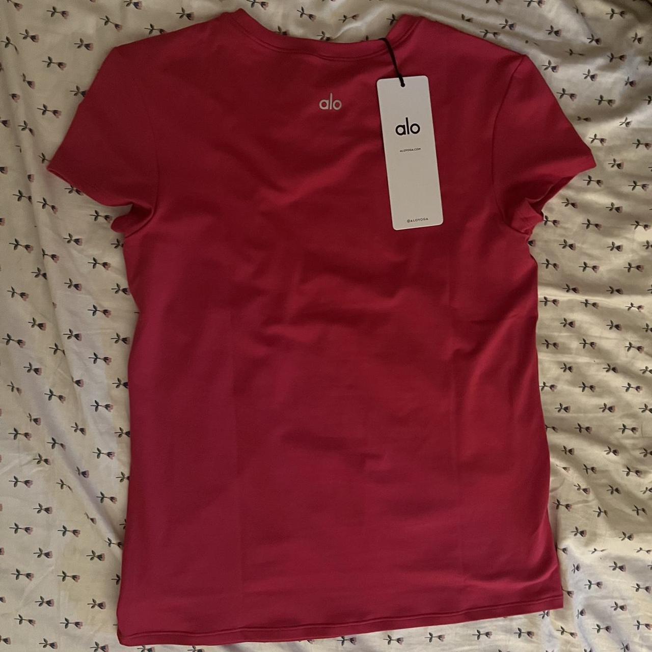 Alo soft finesse tee Lipstick red in Small NEVER... - Depop
