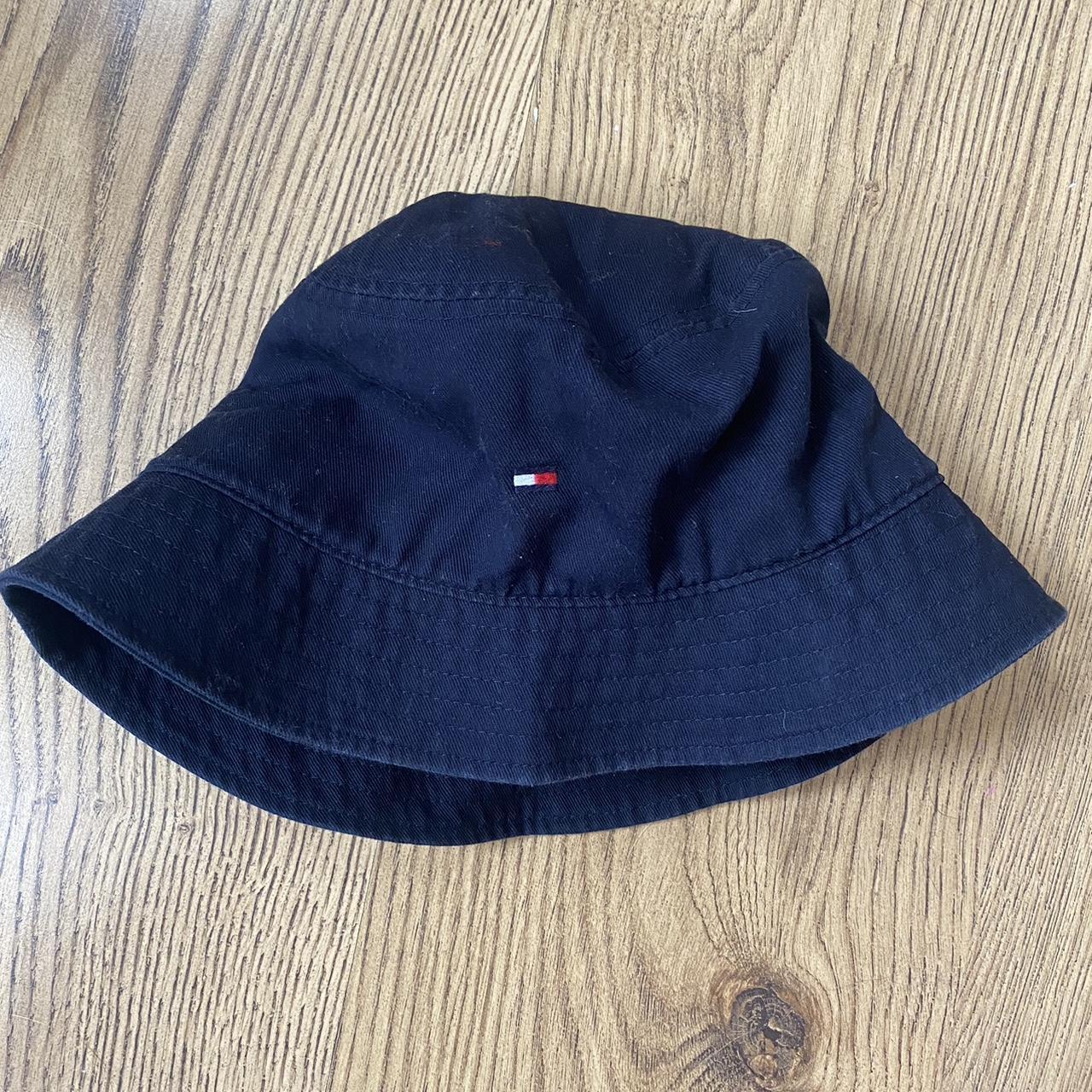 Tommy Hilfiger Bucket hat - one size! - Depop