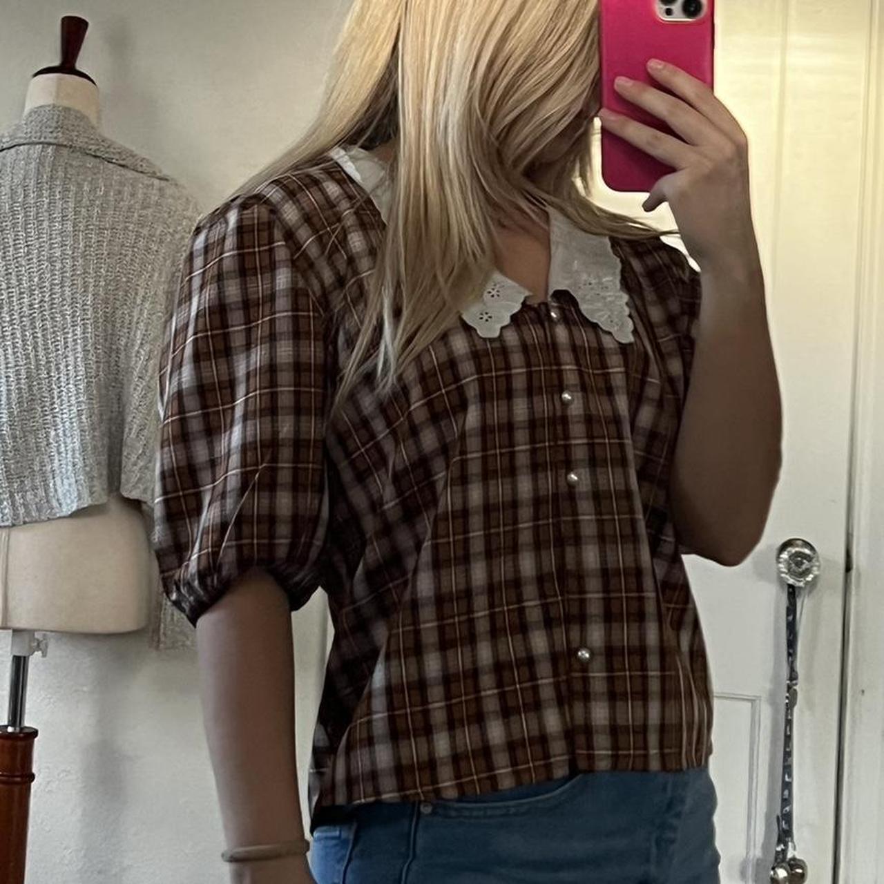 Cute little cottage core top 🥹 labeled size medium... - Depop