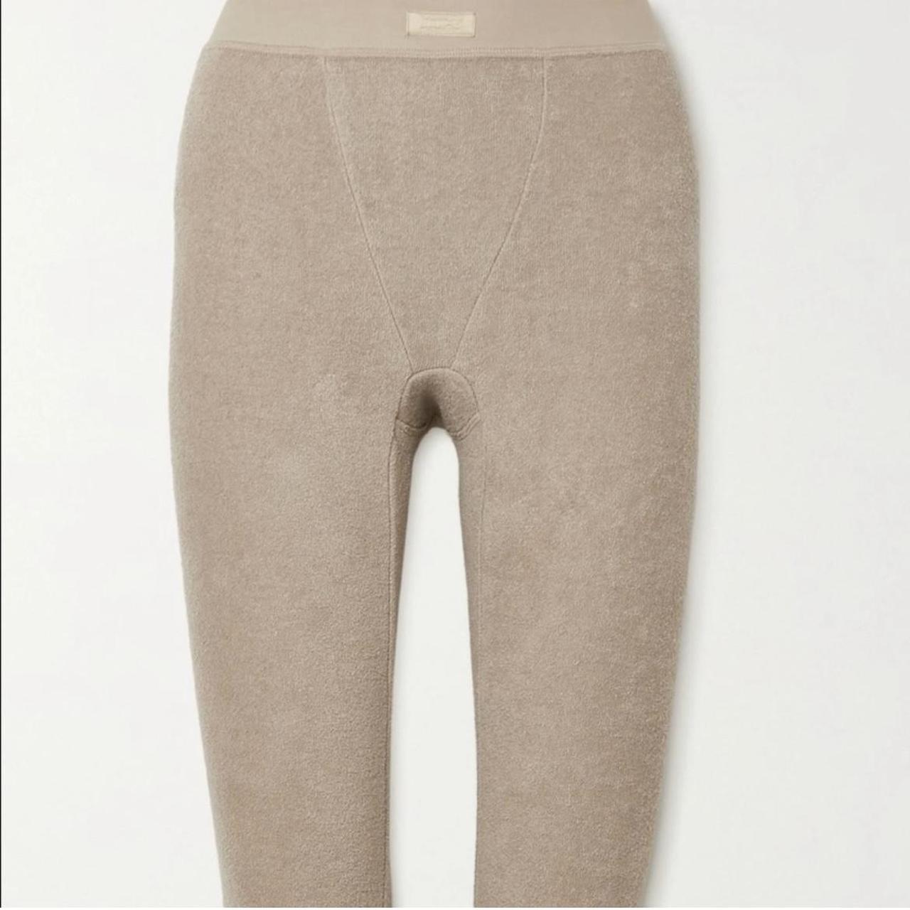 SKIMS Terry Legging BNWT sz L desert color - Depop