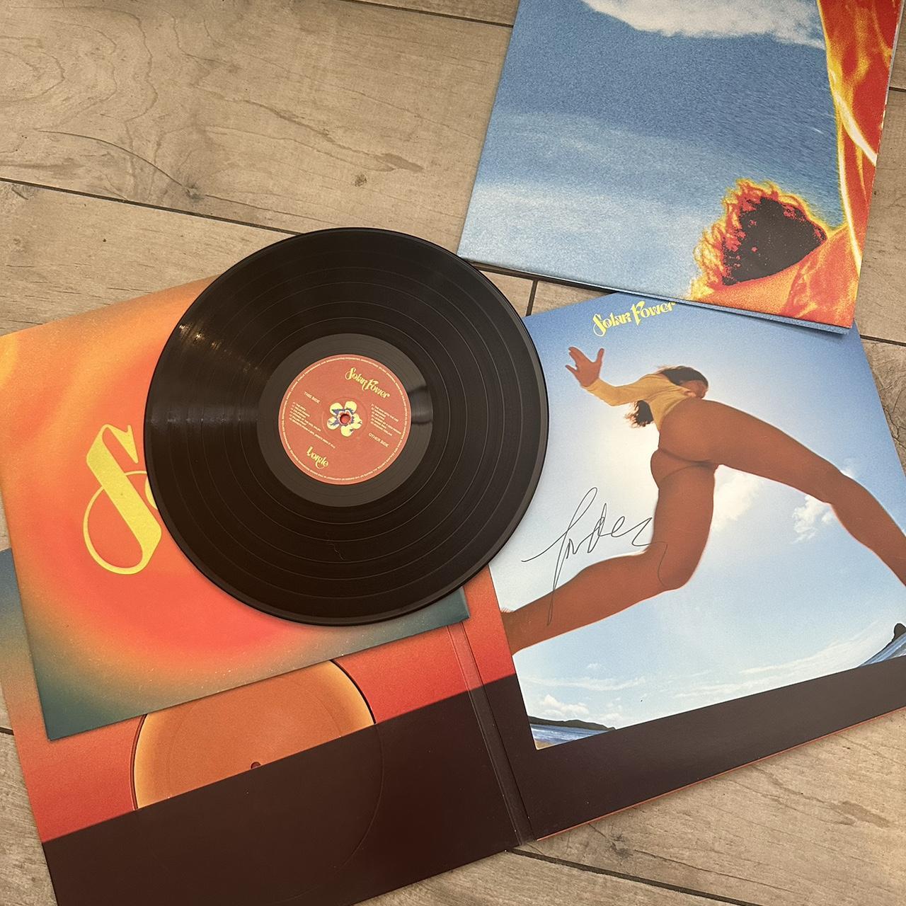 Lorde Solar Power Signed Deluxe Vinyl with 7’... - Depop