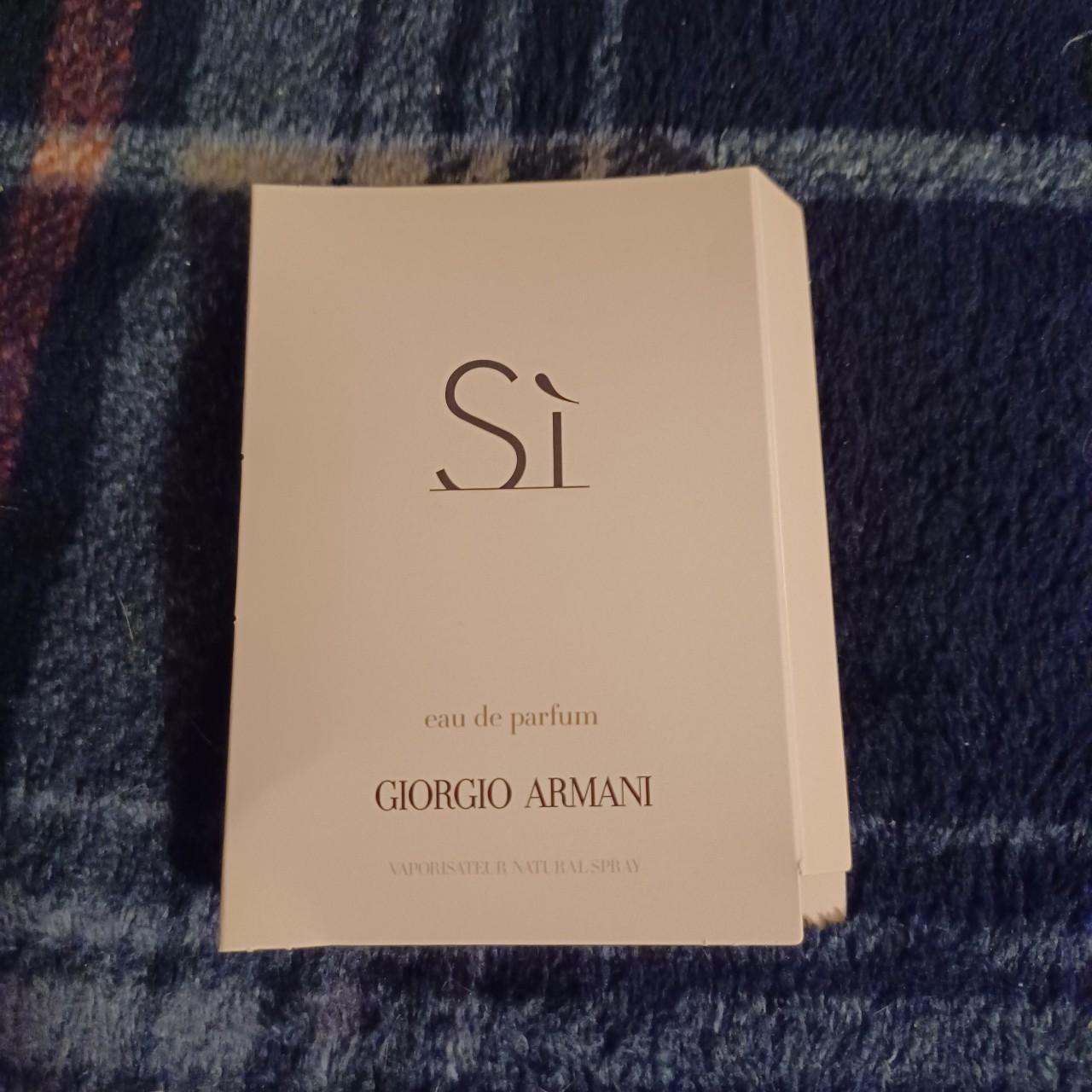 Sample of Sì by Giorgio Armani. 1.5ml or 0.05fl oz.... - Depop