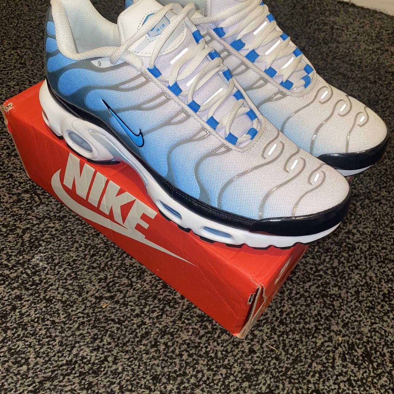 New nike Tn in a great condition with the original box - Depop