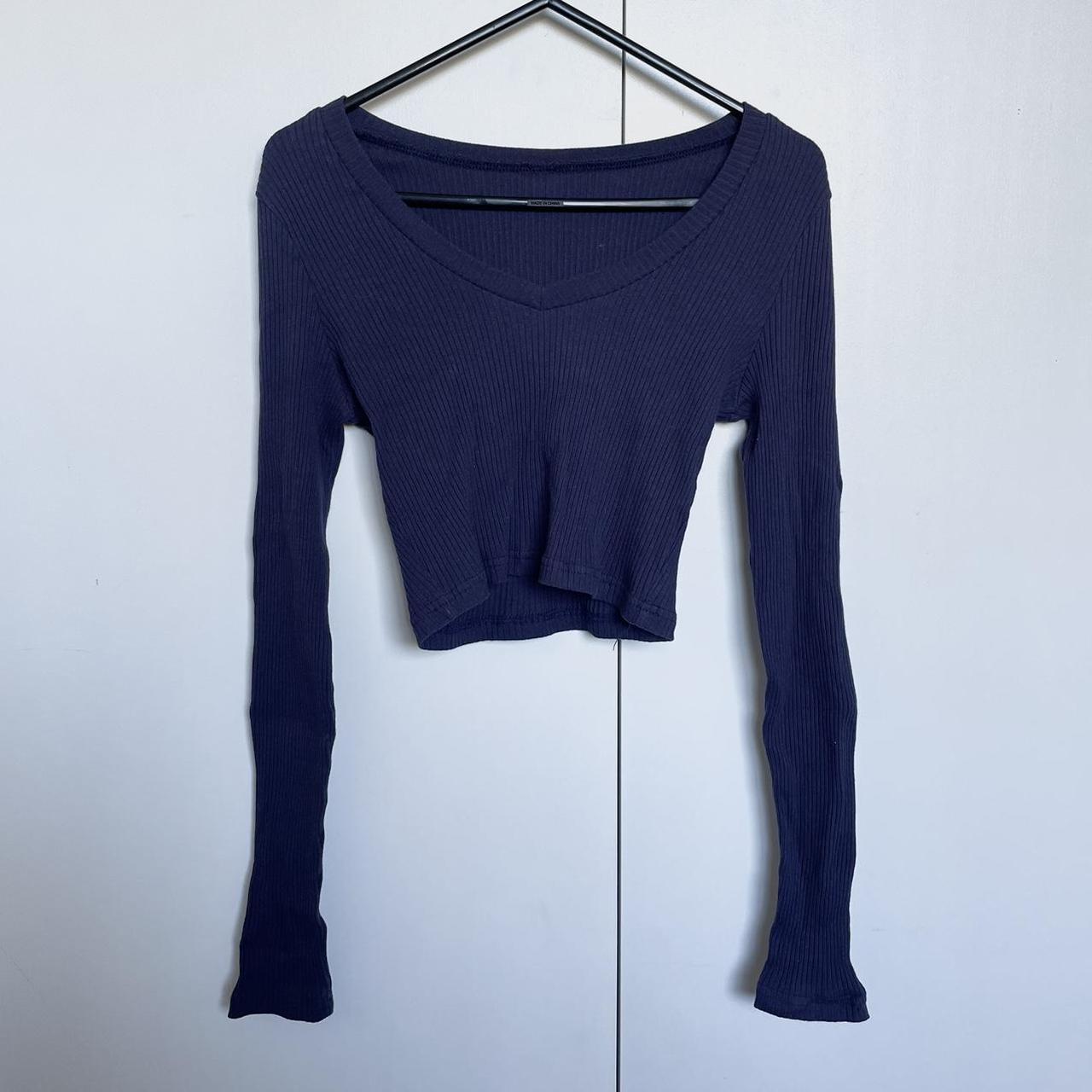 v-neck navy cropped top 💙 literally the cutest long... - Depop