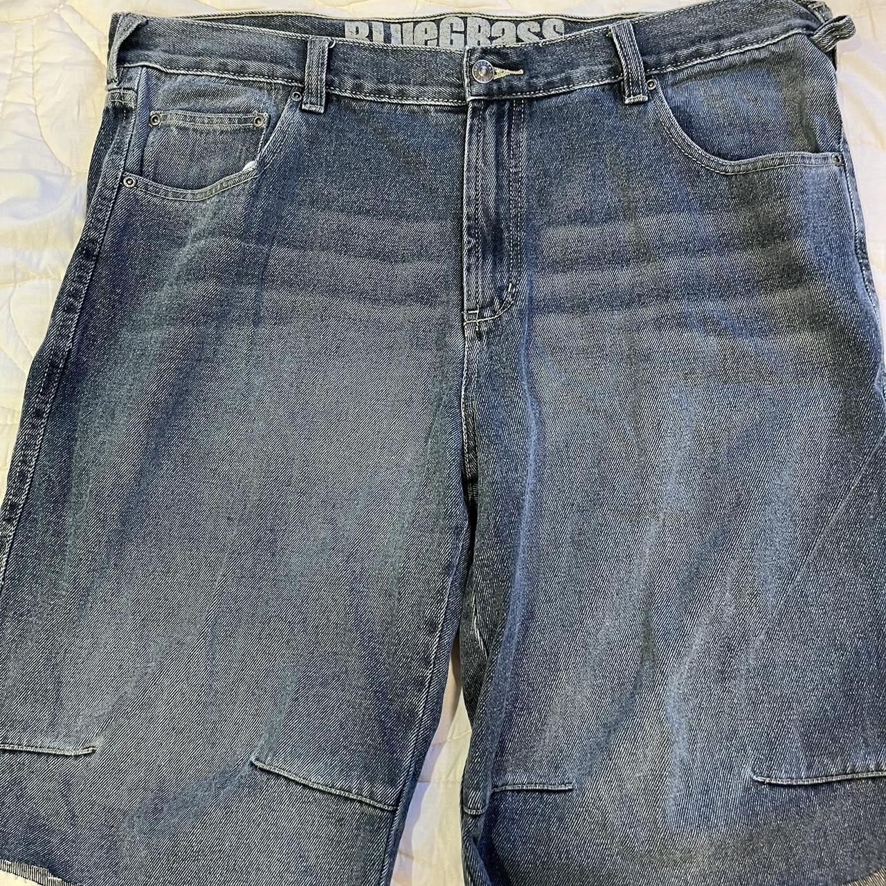 Cheap jorts Pretty big, fine with a belt - Depop