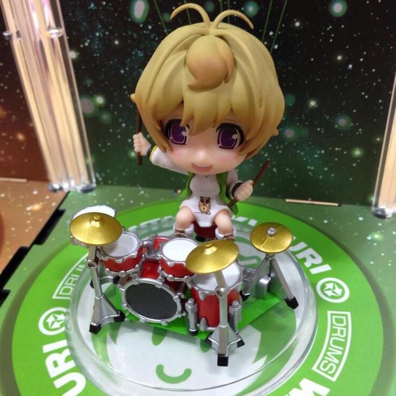 ‼️HIGH ISO DNB‼️ looking for ANY fuuri watanuki /... - Depop