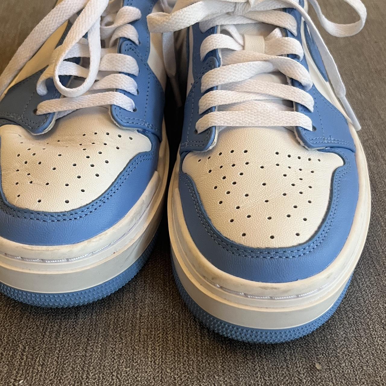 Blue Nike platform dunks Size 7 Good condition - Depop