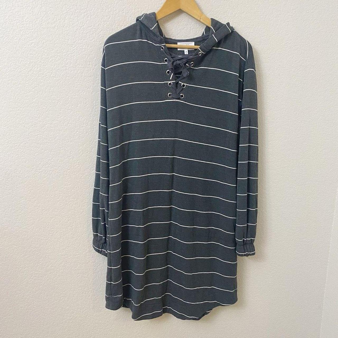 Soma Weekend Medium Gray White Striped Hooded Long... - Depop