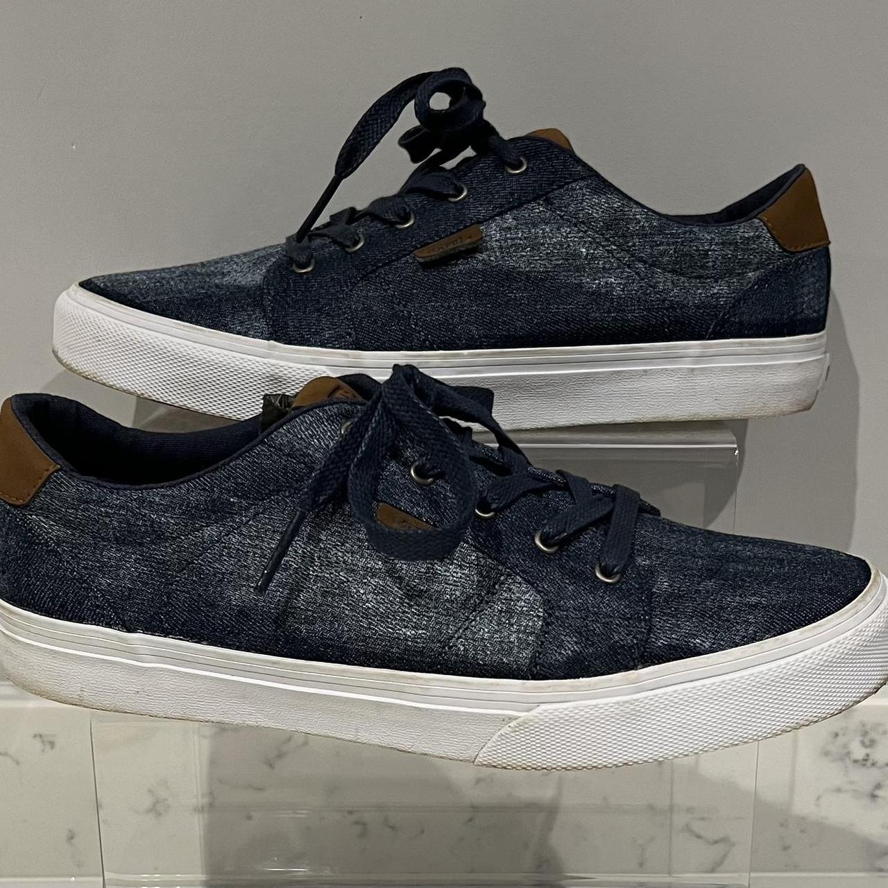 Women's Blue and Navy Trainers | Depop