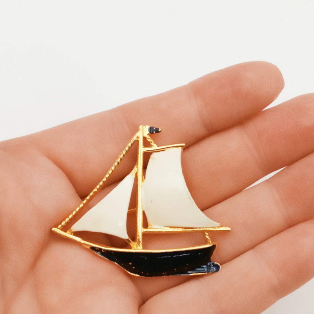 #1980s BOAT Pin, VINTAGE Enamel pin, Silver and... - Depop