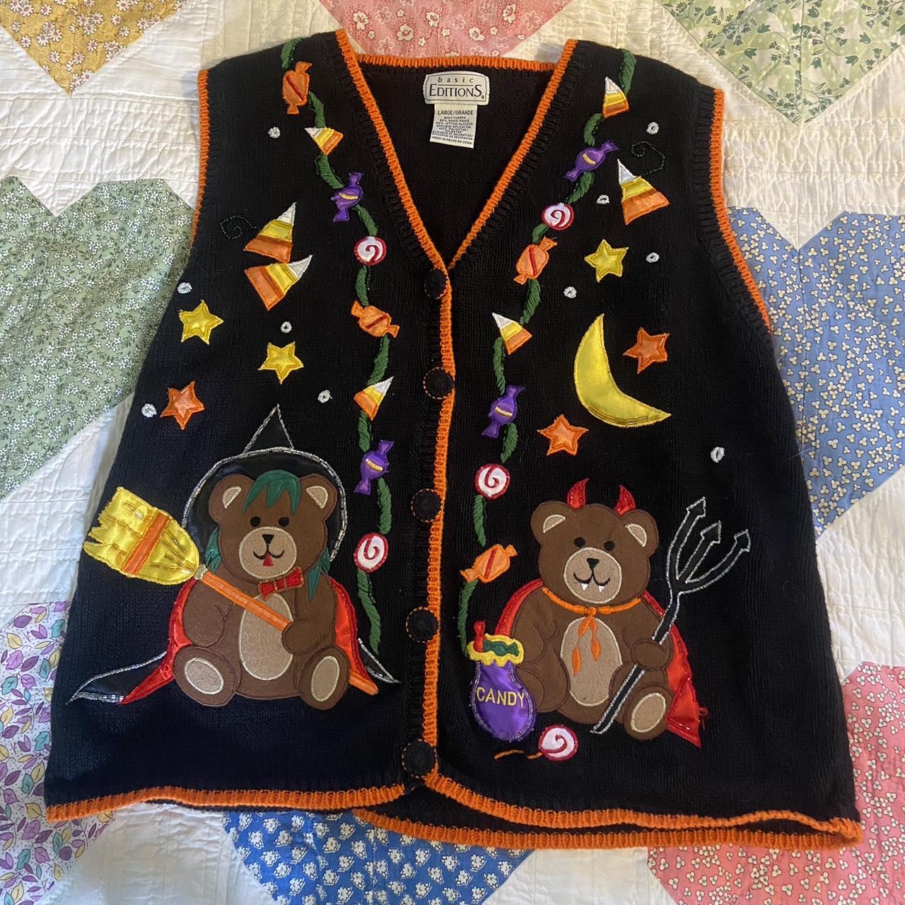 Cute Halloween sweater vest Size large but fits... - Depop