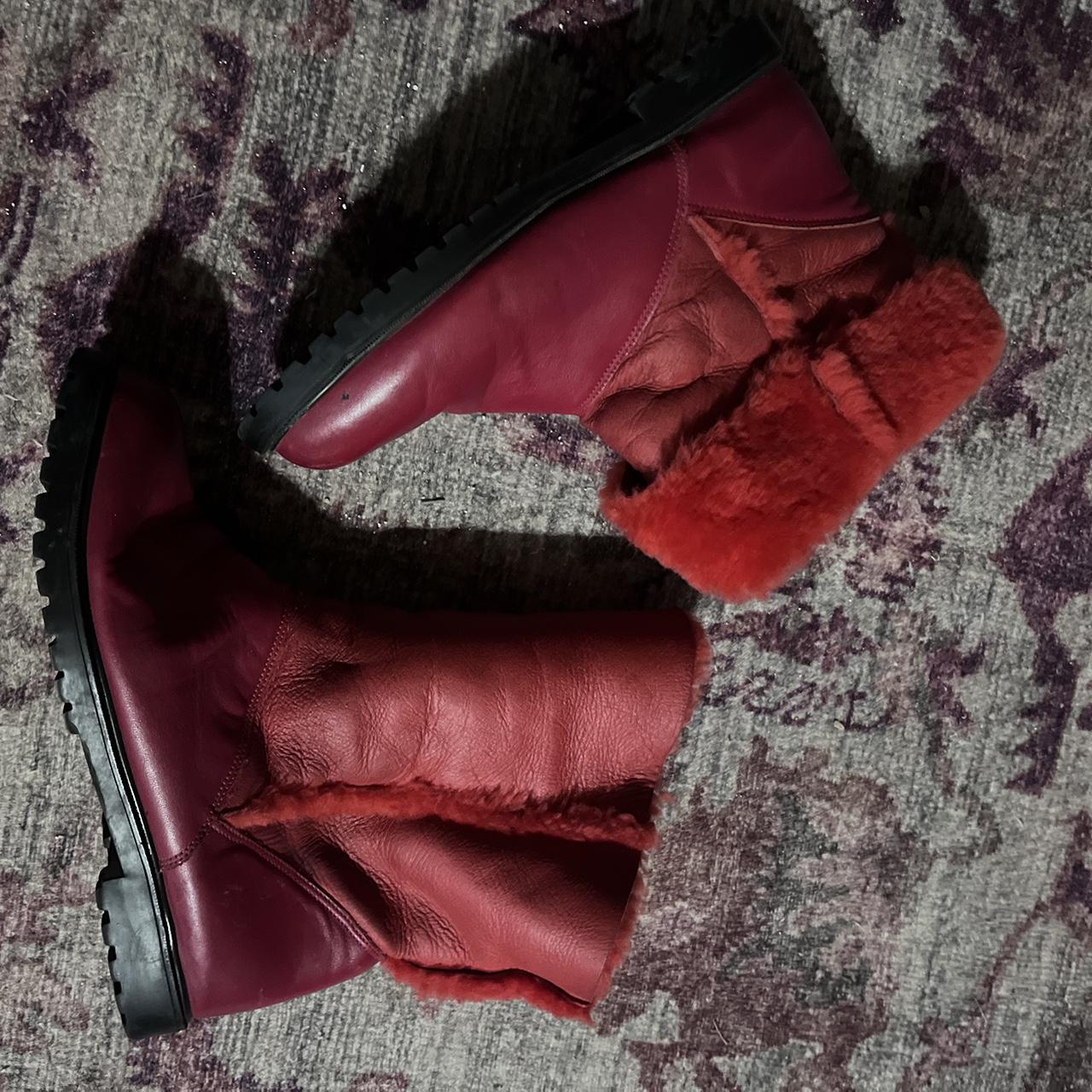 Red fur lined boots Size 9 1/2 - Depop