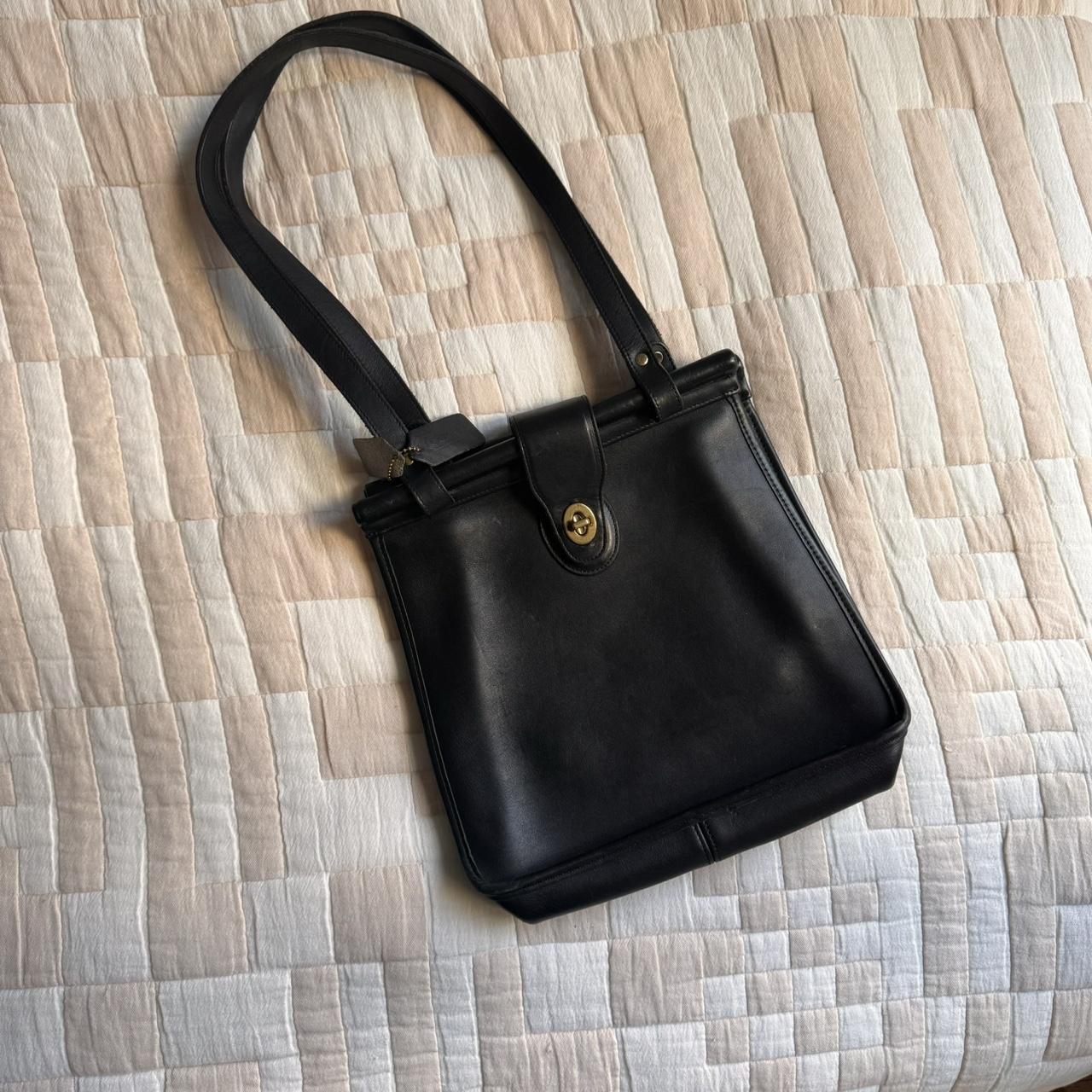 90s Vintage Coach Weston Leather Shopper, 9021 Worn... - Depop