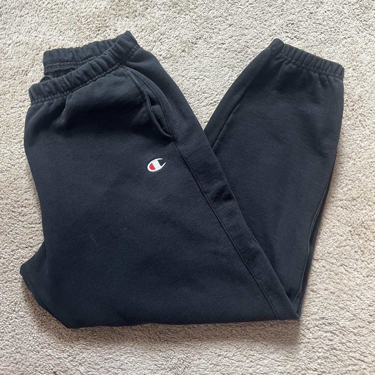 champion sweatpants hardly worn. don’t fit oversized - Depop