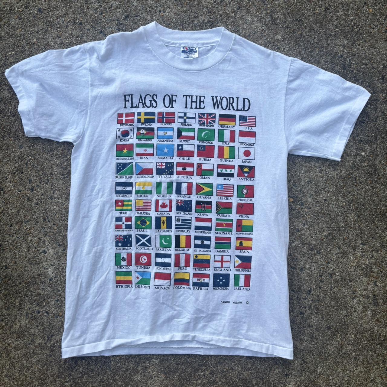 Vintage 90s flags of the world USA made single... - Depop