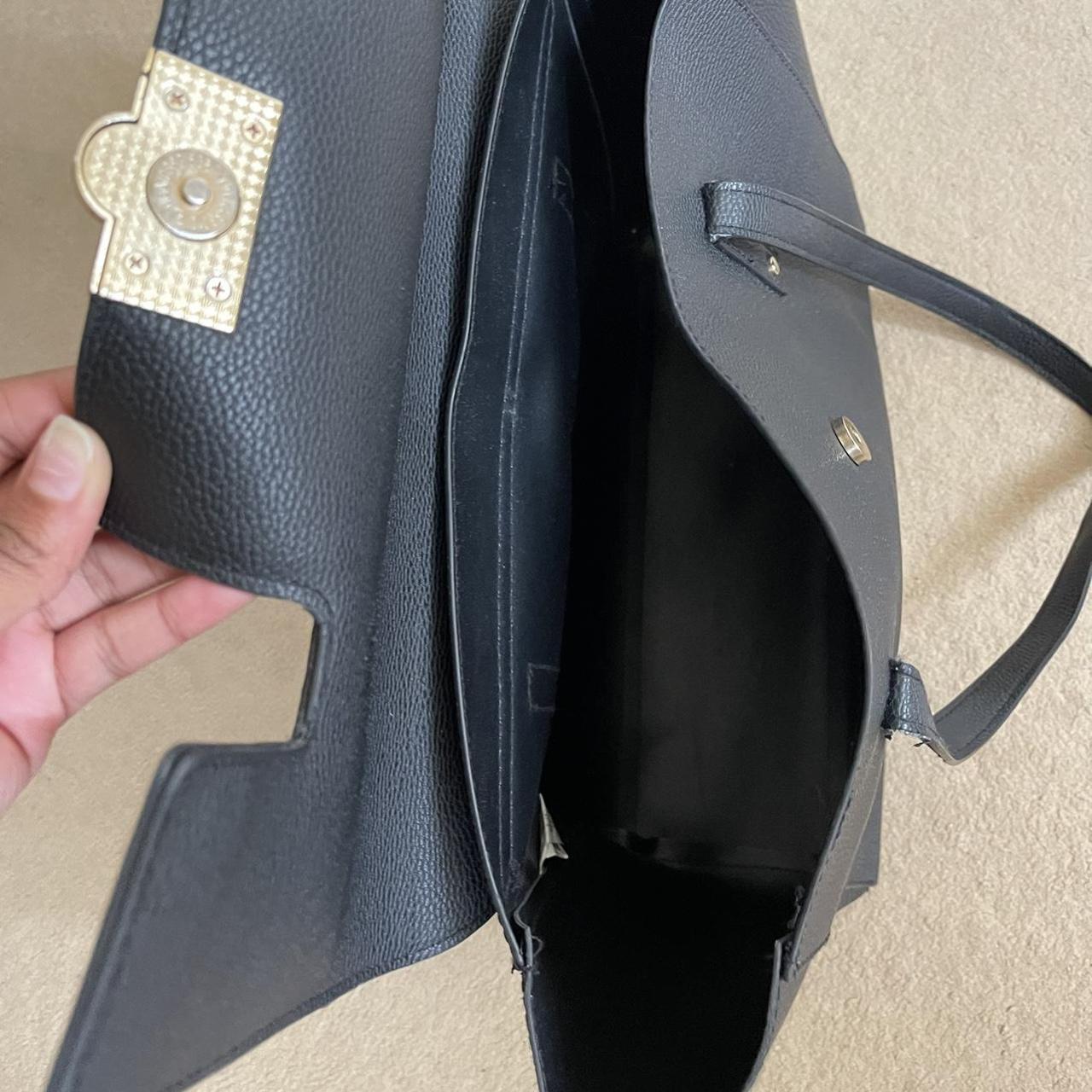 Primark Women's Black and Gold Bag | Depop