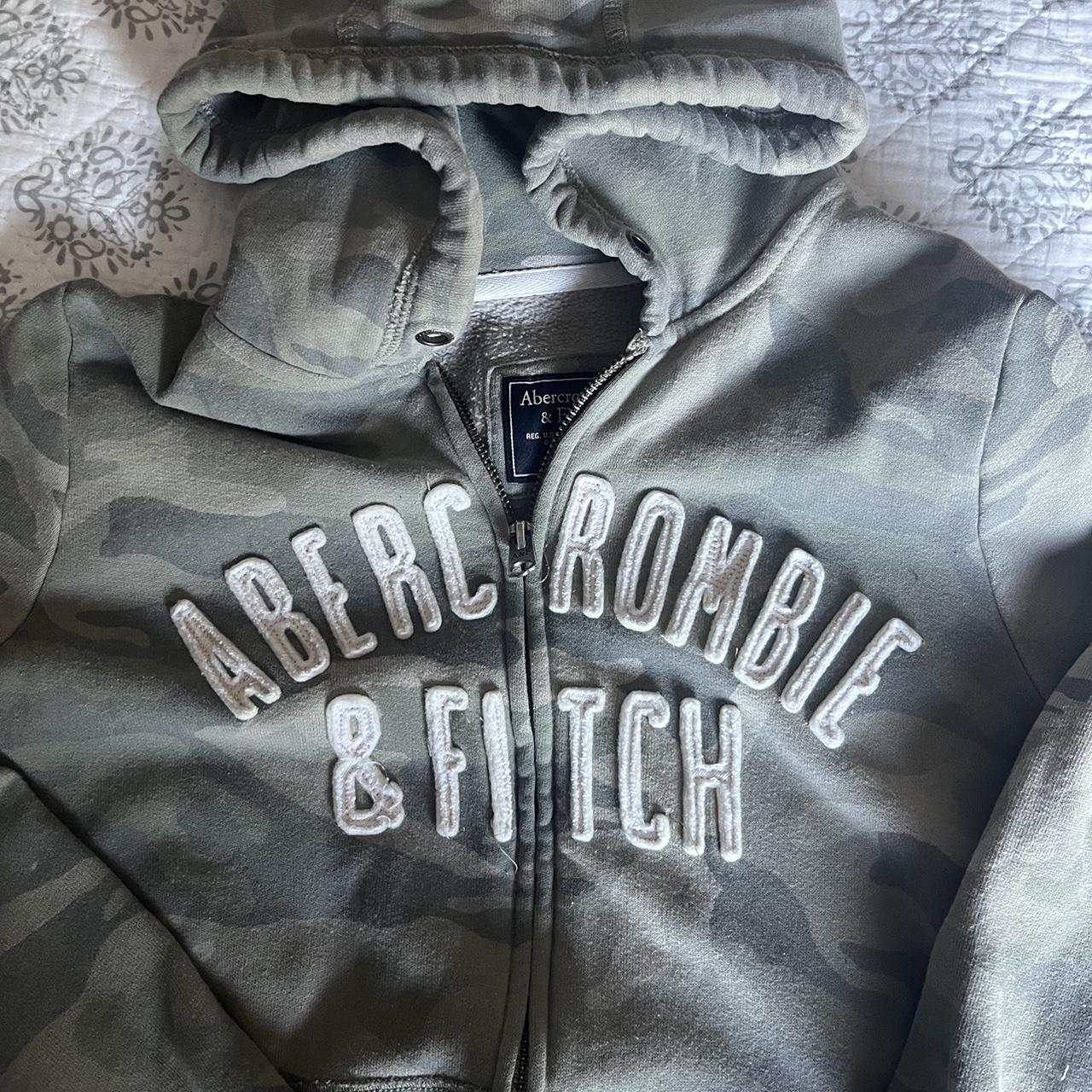 Vintage y2k Abercrombie and Fitch camo print... - Depop